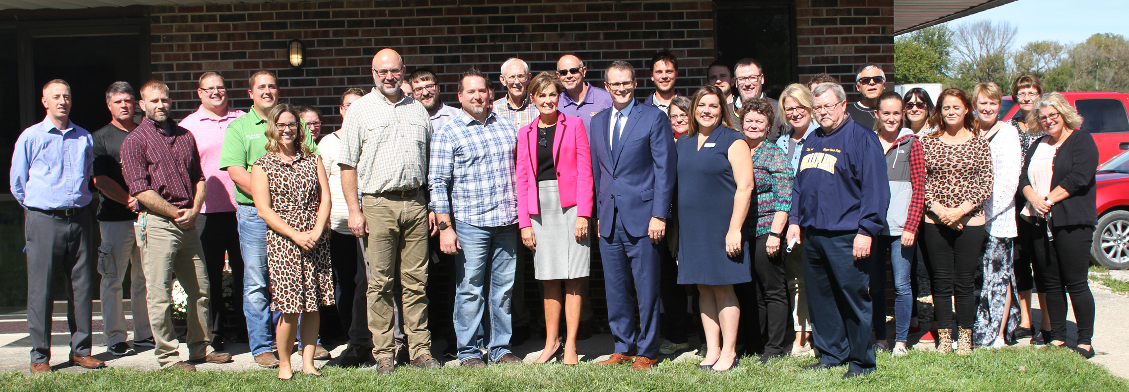 Governor and Lt. Governor tour Kelly Plastics in BP – Jim Magdefrau