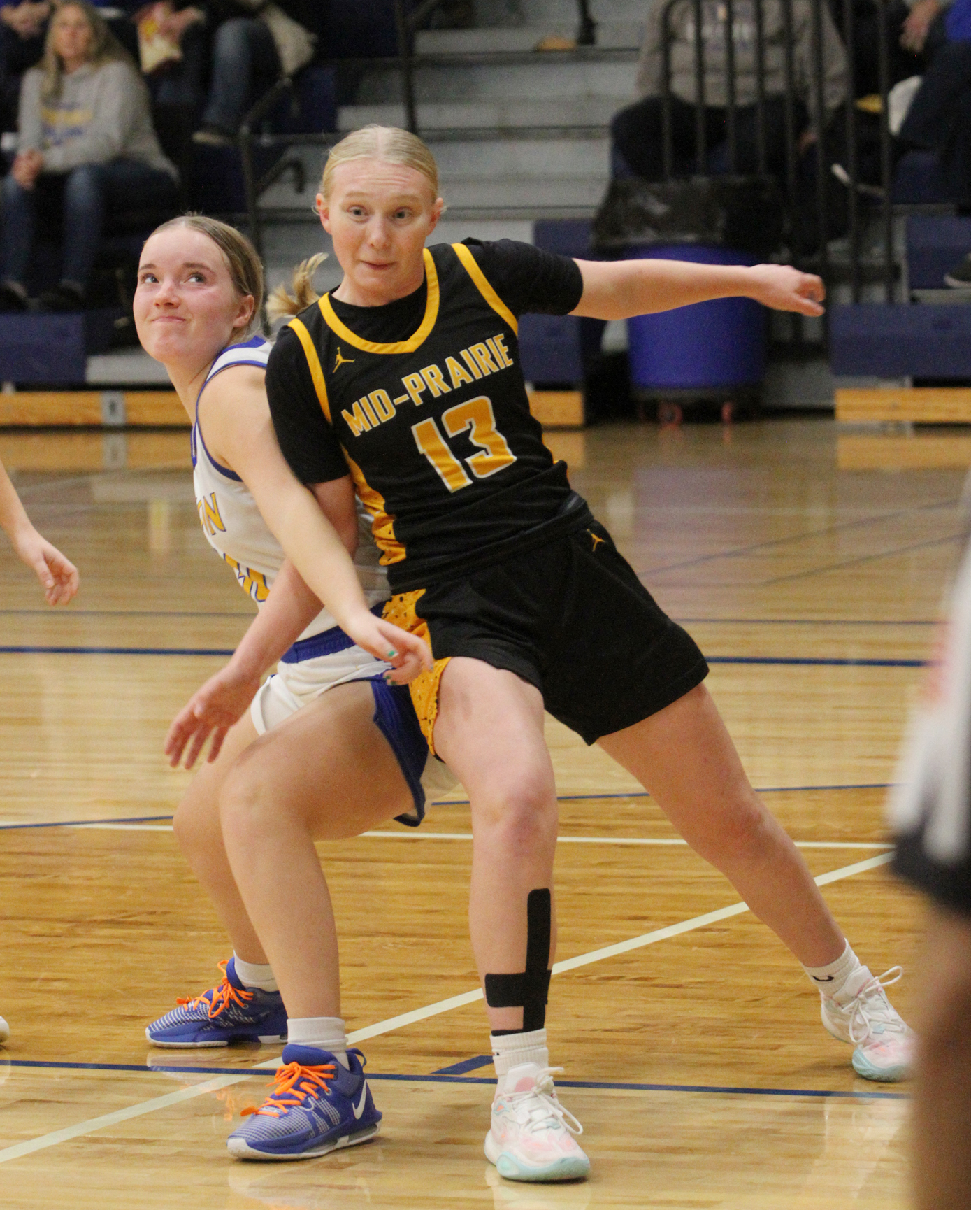 Benton basketball opens season hosting Mid-Prairie – Jim Magdefrau